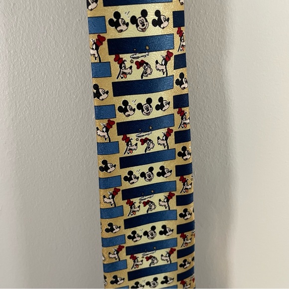Disney | Accessories | Vintage Disney Mickey Unlimited Tanblue Tie All ...
